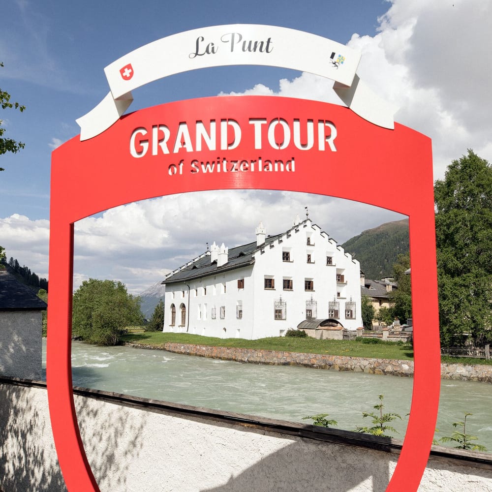 Engadin Tourist Info – Contact & Opening Hours | Engadin, Switzerland