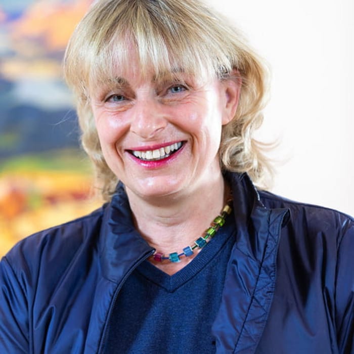 Tourist Info Samedan – Contact & Opening Hours | Engadin, Switzerland